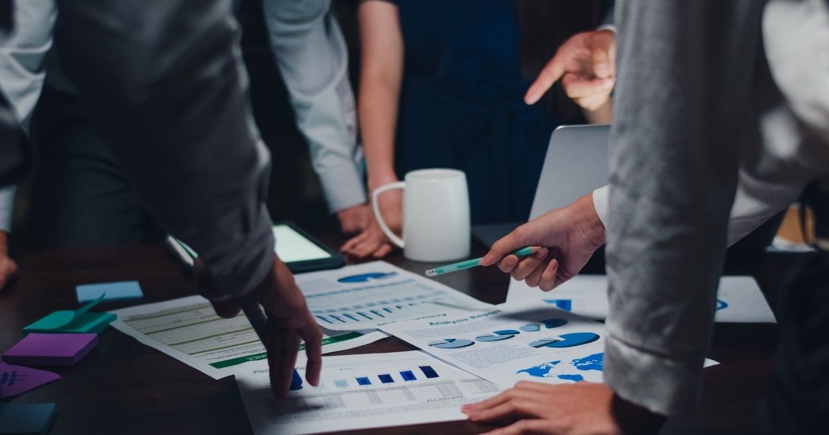 Sociedad limitada: ventajas y desventajas en 2023 - ImpulsaT