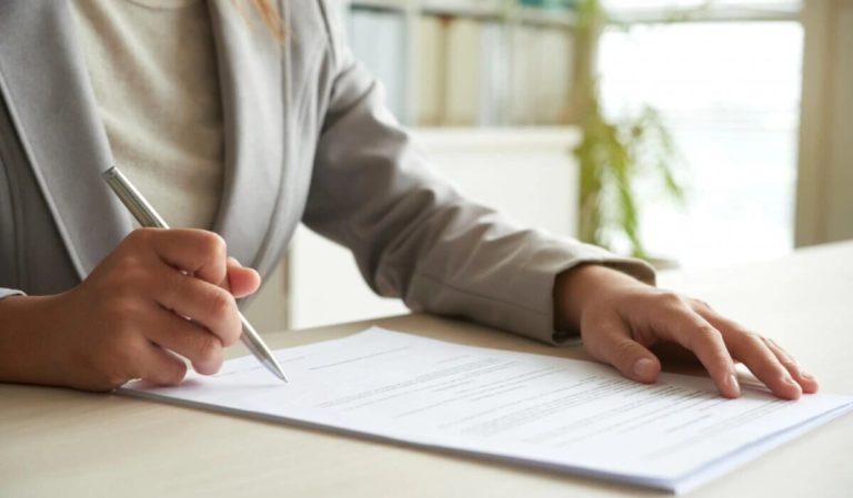 Preaviso de 15 días: Qué es y en qué procedimientos de trabajo se dan ...