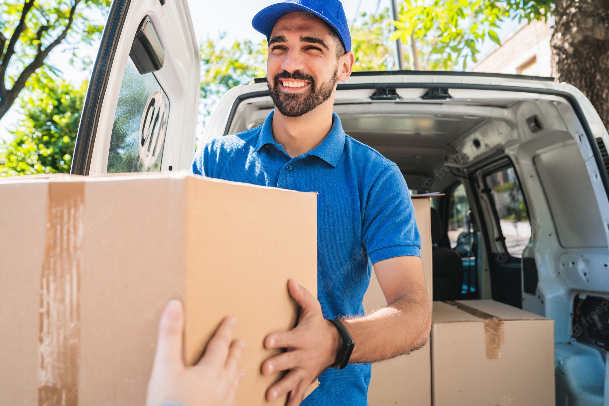 Trabajar de repartidor autónomo - requisitos y sueldo